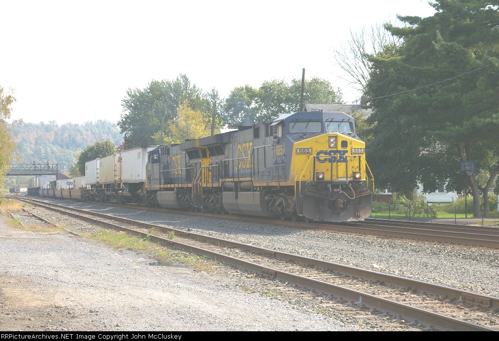 CSX 685
